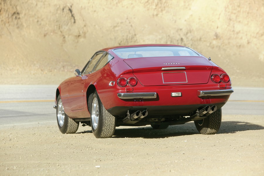 Amelia Island 1972 Ferrari 365 GTB/4 Daytonas - Sports Car Market