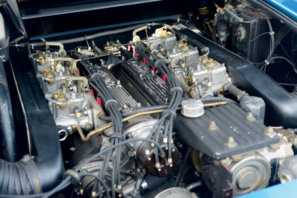 Two Record-Setting 1975 Lamborghini Countach LP400 “Periscopios ...