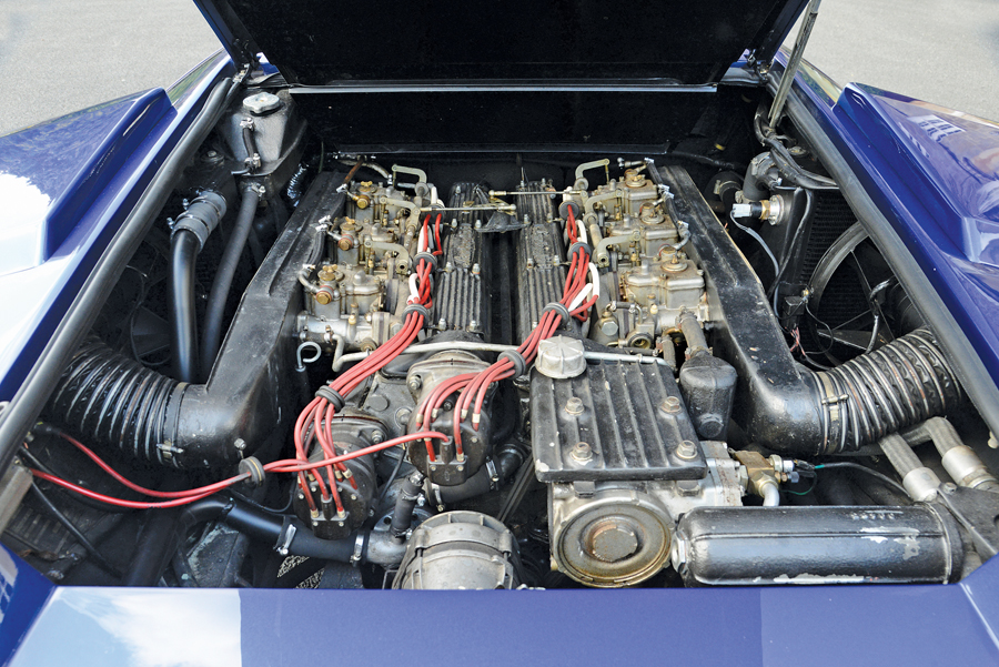 Two Record-Setting 1975 Lamborghini Countach LP400 “Periscopios ...